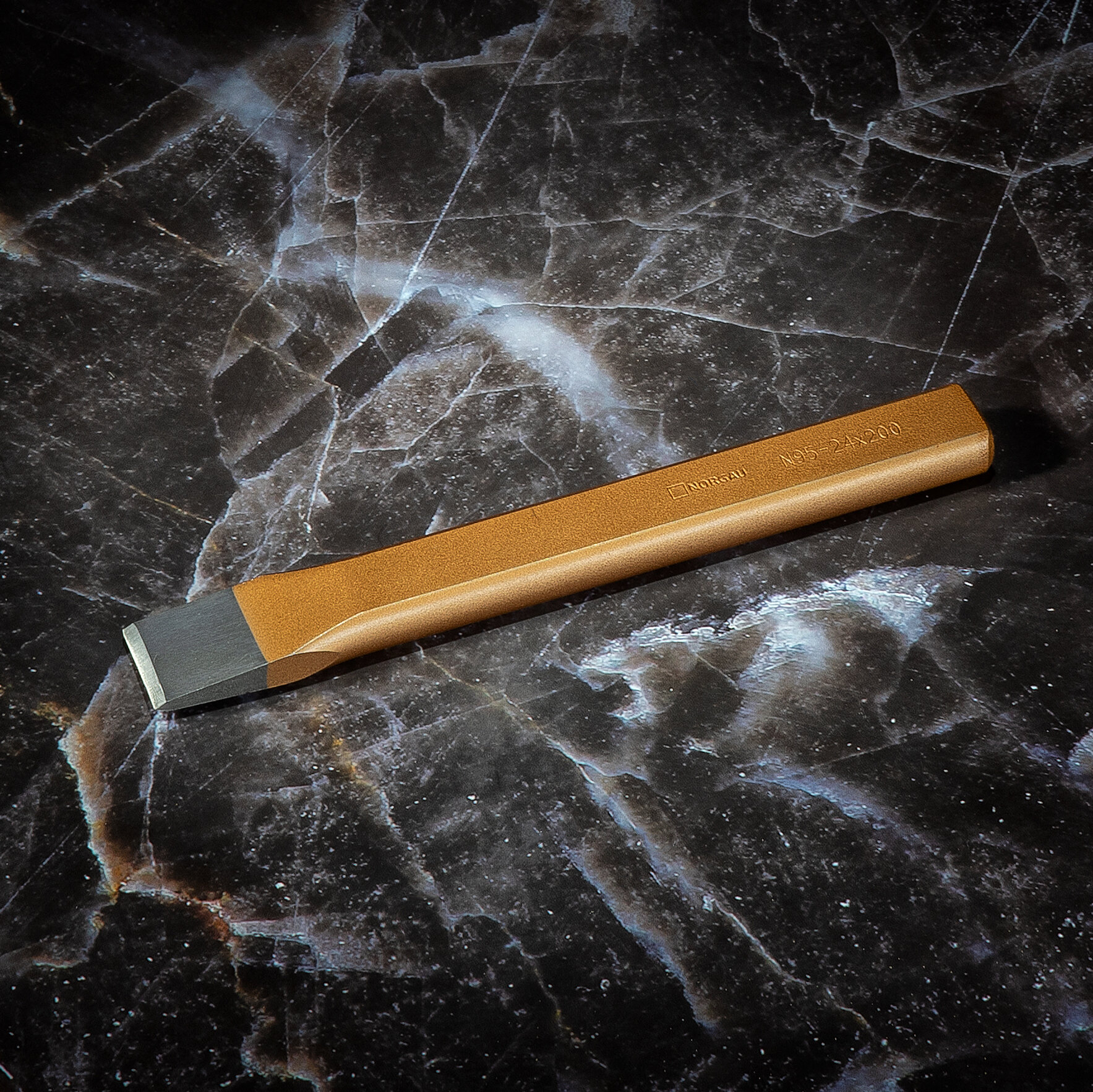 Зубило NORGAU Industrial из закаленной Cr-Mo стали, 24x200 мм