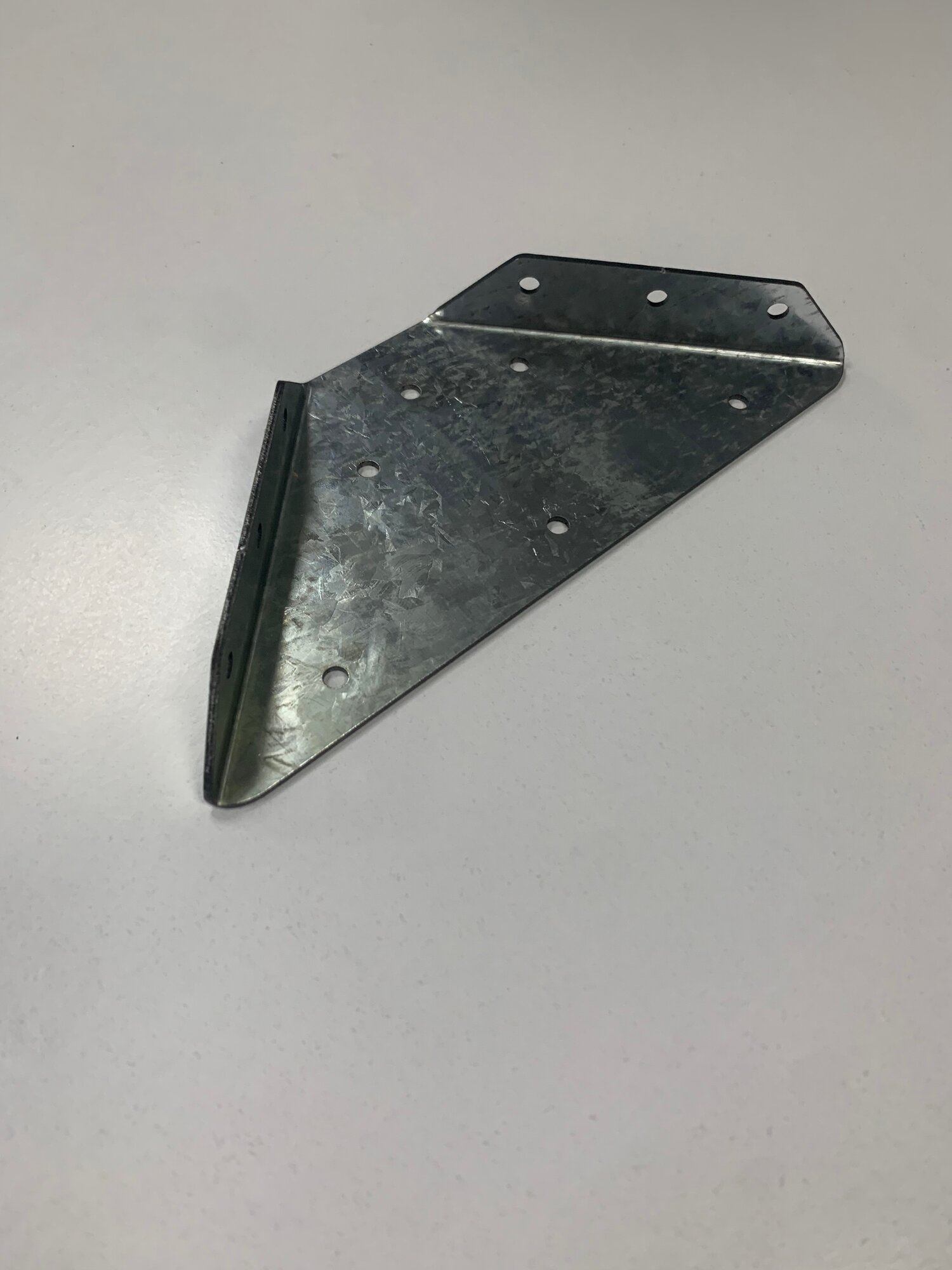 Уголок мебельный усиливающий оцинкованный 167*70*20 мм, 4 шт