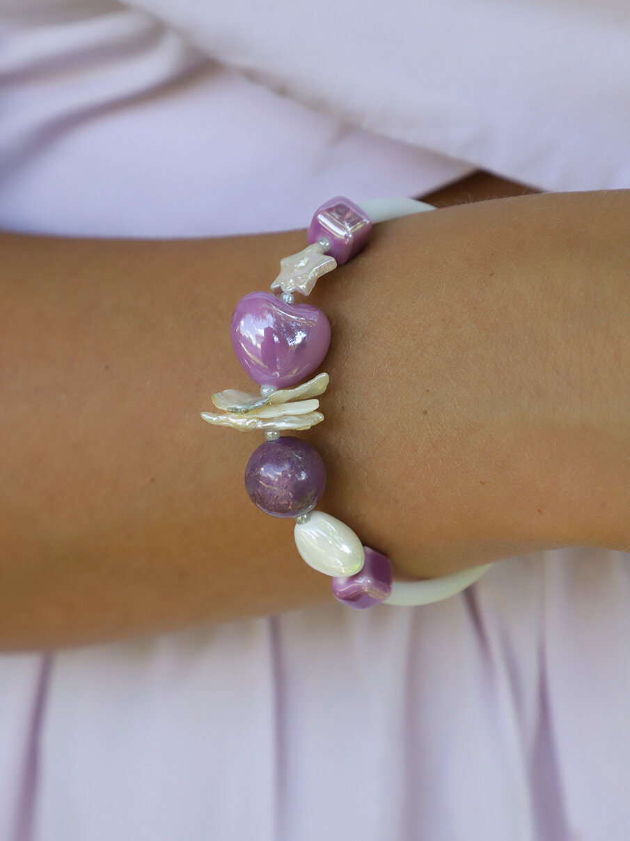 Эластичный браслет