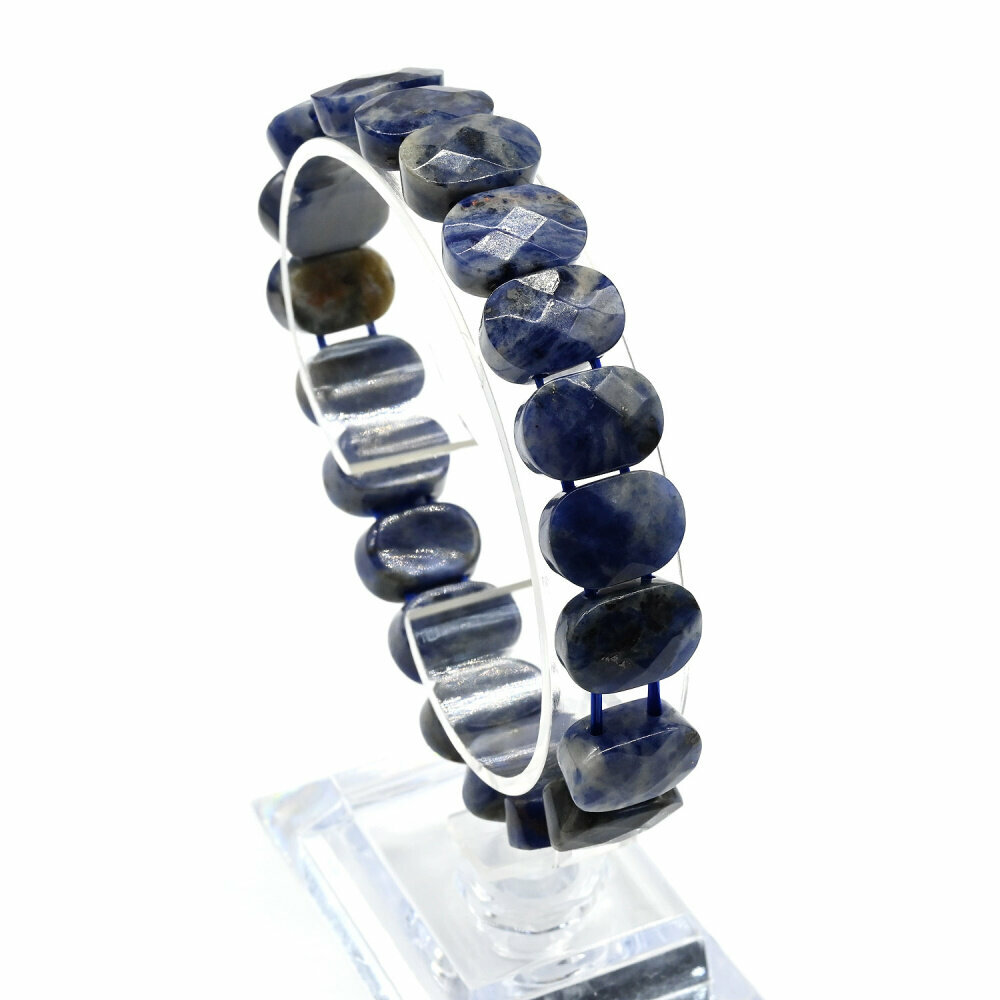 Браслет, содалит