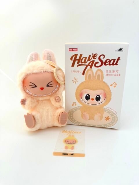 Молочно-белый лабубу оригинал - HAVE A SEAT SISI - POP MART LABUBU THE MONSTERS - HAVE A SEAT SERIES 17CM