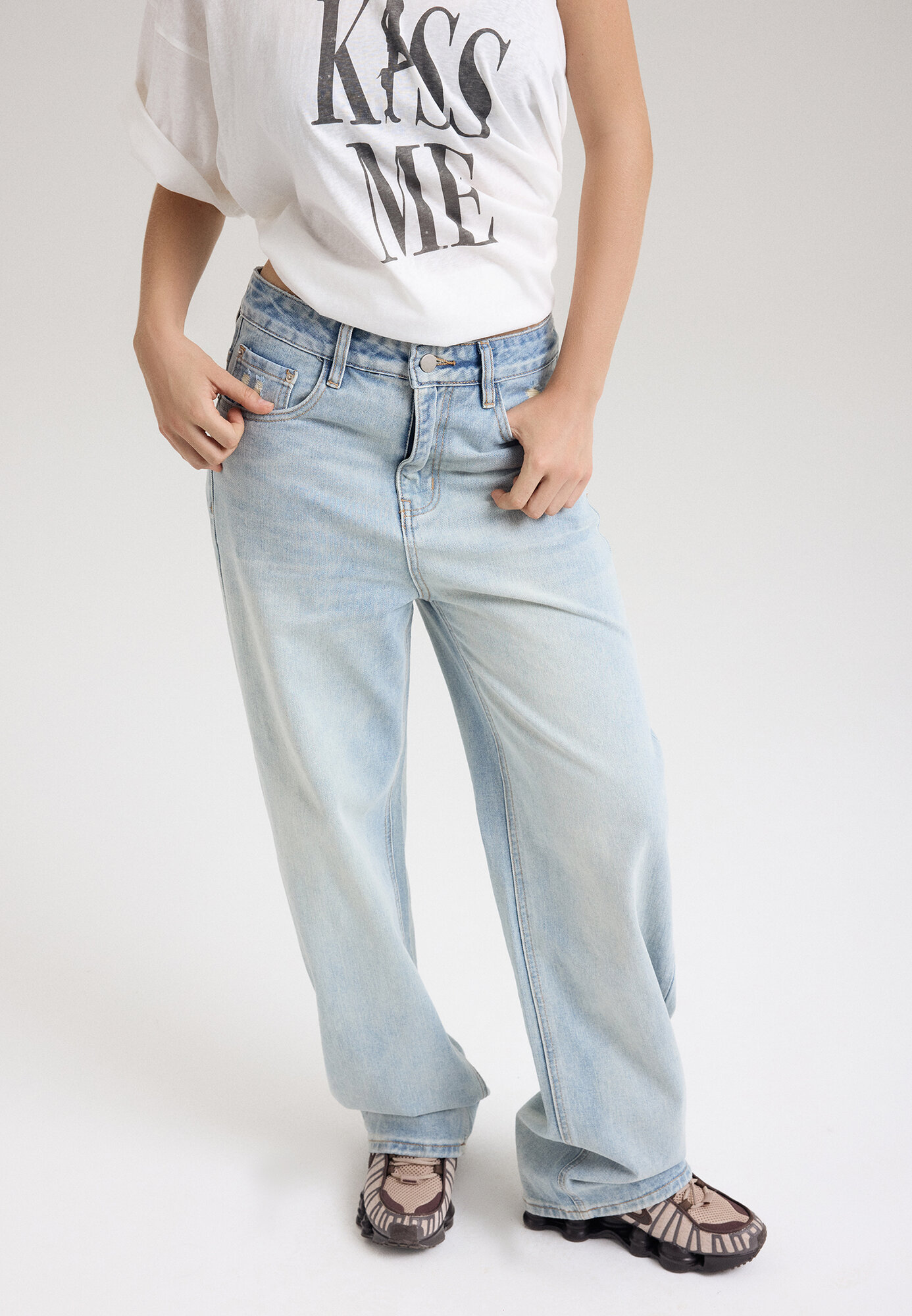 Джинсы багги 