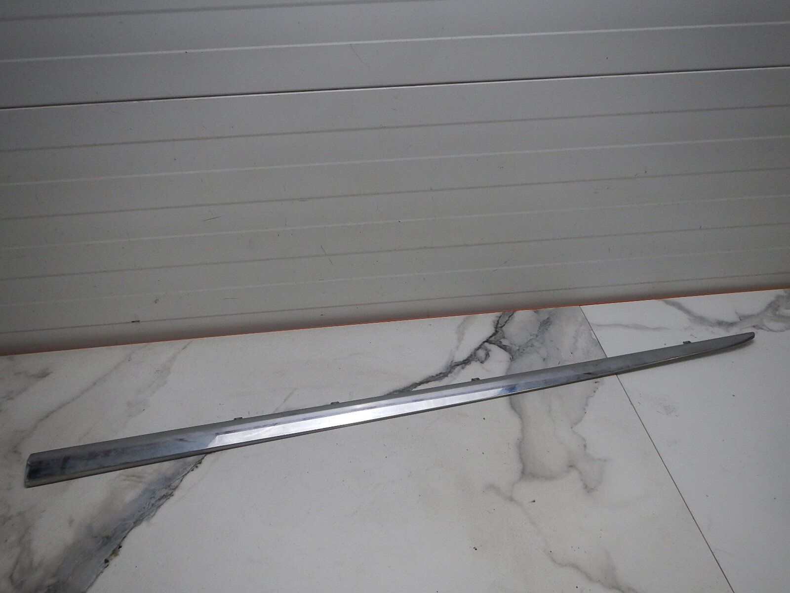 Б/У Молдинг двери передней левой, Lexus (Лексус)-RX (09-15) LEXUS RX (09-15) хром Царапины, сломано 2 крепления. 631900 T...