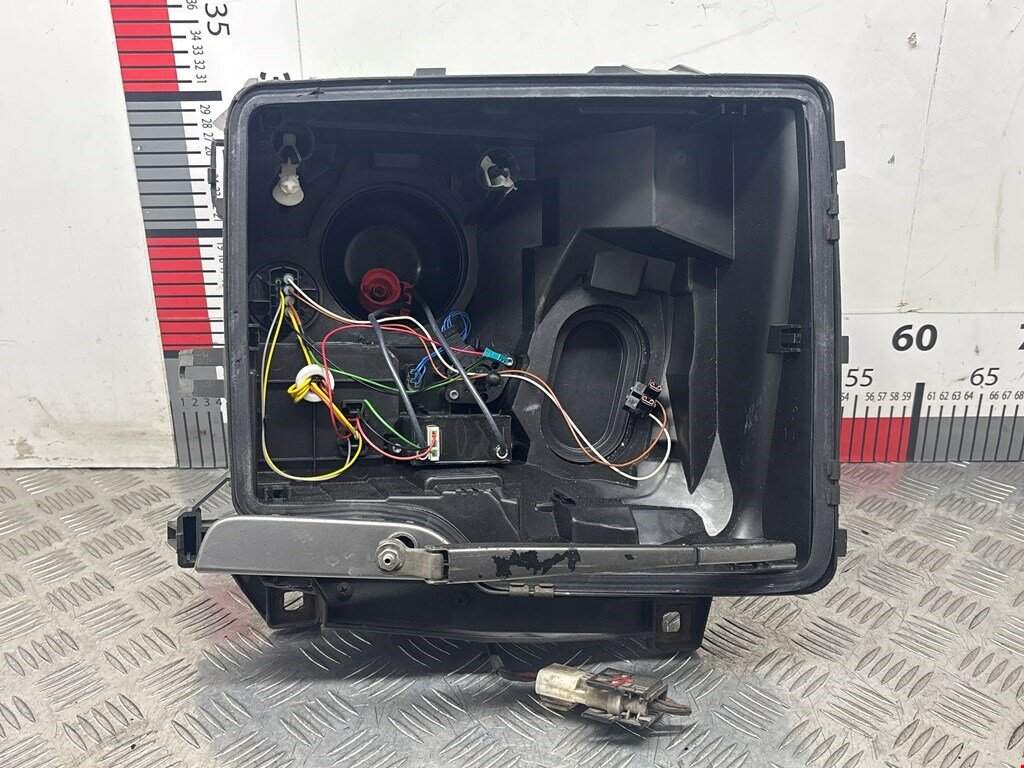 Фара правая Land Rover Range Rover 3 XBC001320 арт. 2248747