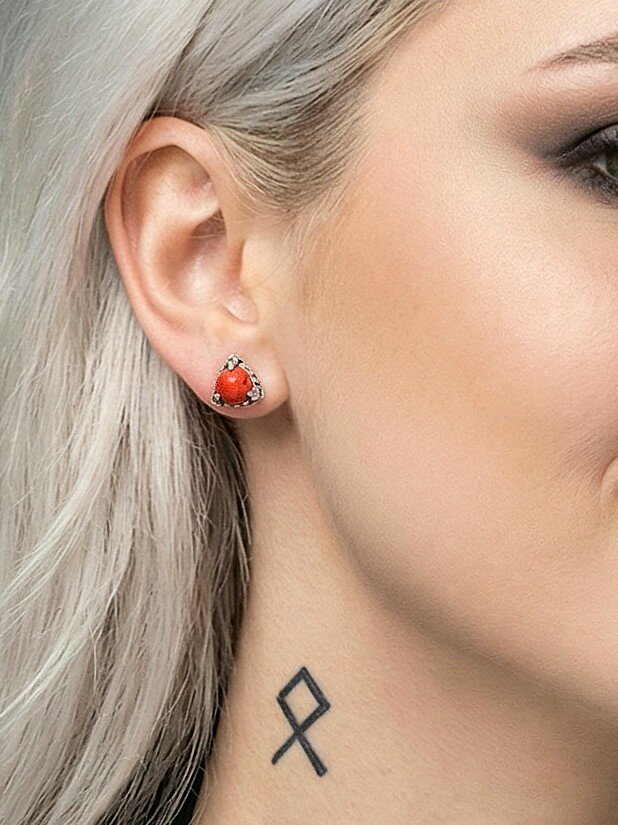 Серьги пусеты, славянский оберег, искусственный камень