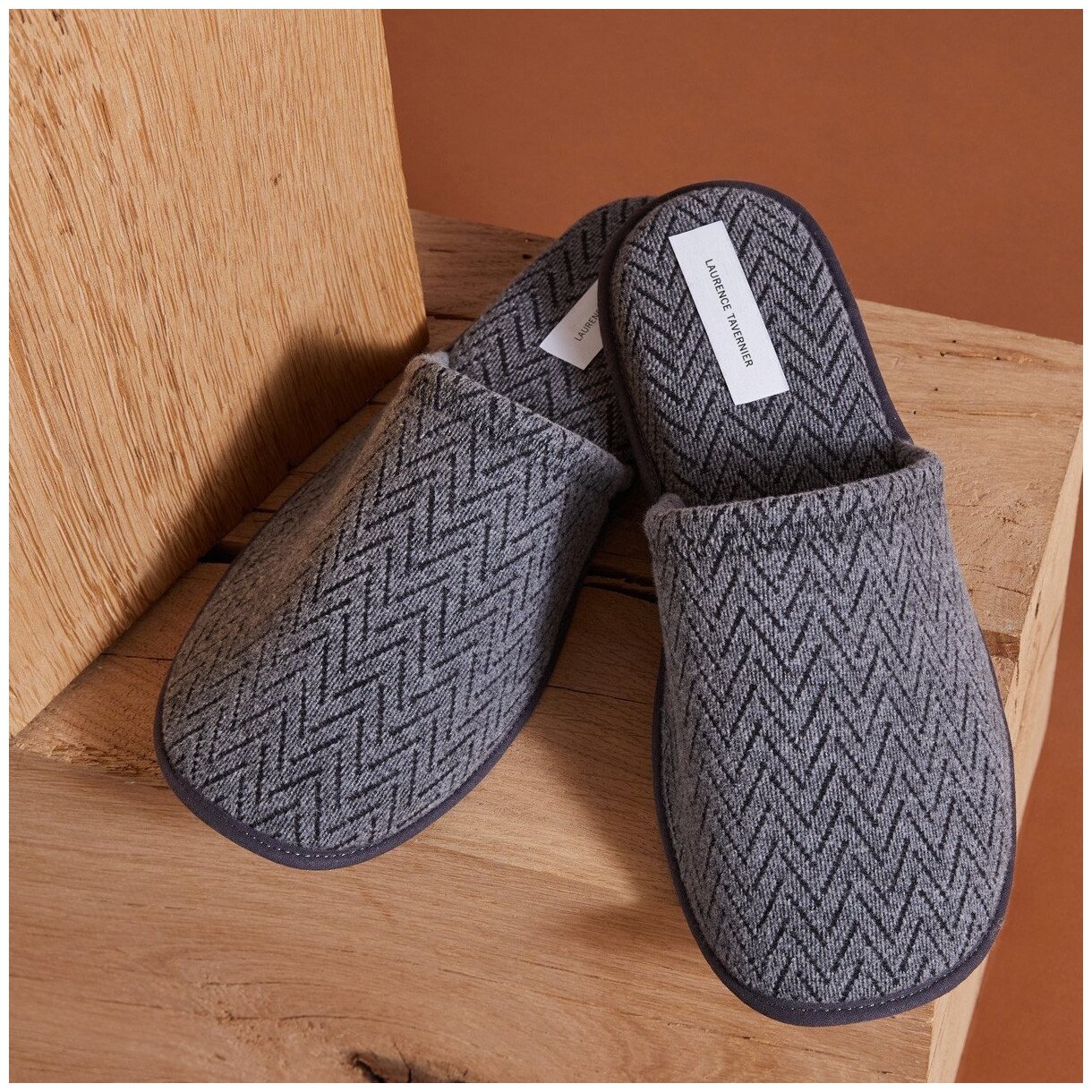 Тапочки LAURENCE TAVERNIER