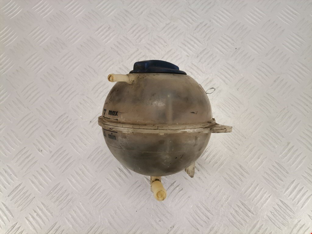 Бачок расширительный Volkswagen Caddy 2 1H0121407A арт. 1009114