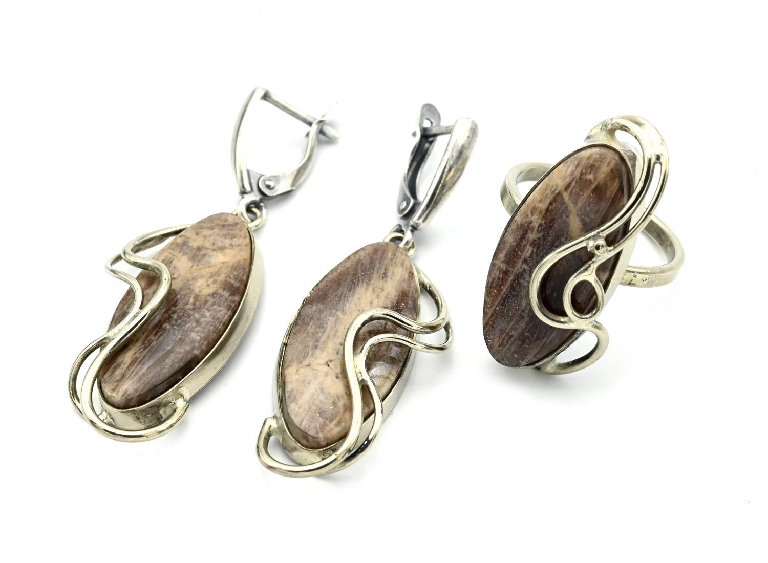 Комплект бижутерии: серьги, кольцо, гелиодор