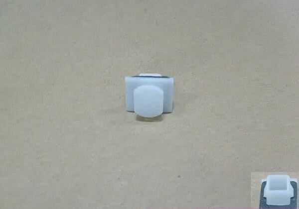 Пистон крепления наружних накладок дверей Great Wall Hover H3 new