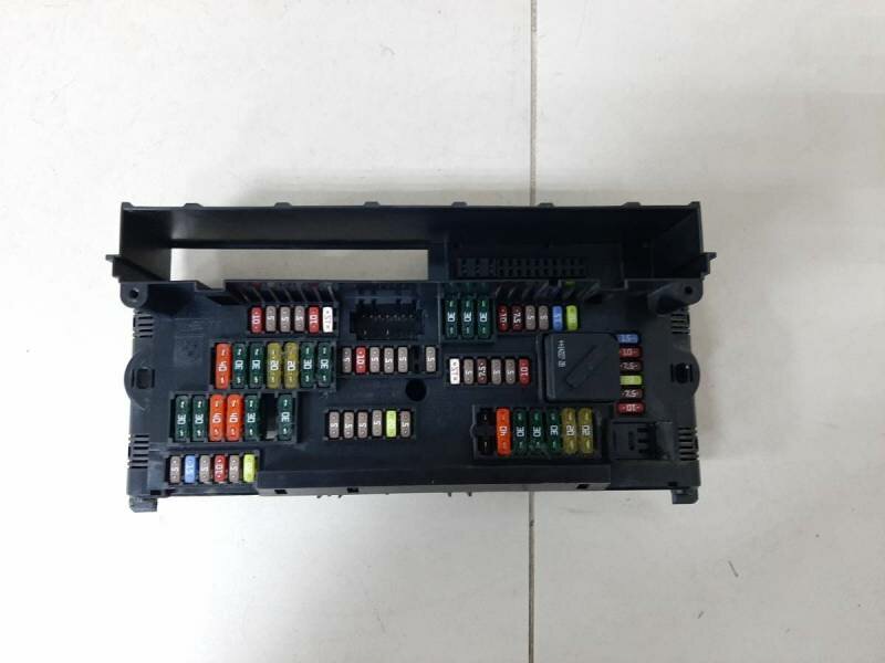 Блок предохранителей BMW 7-Series F01 2008-2015 кат.номер: 61149252816