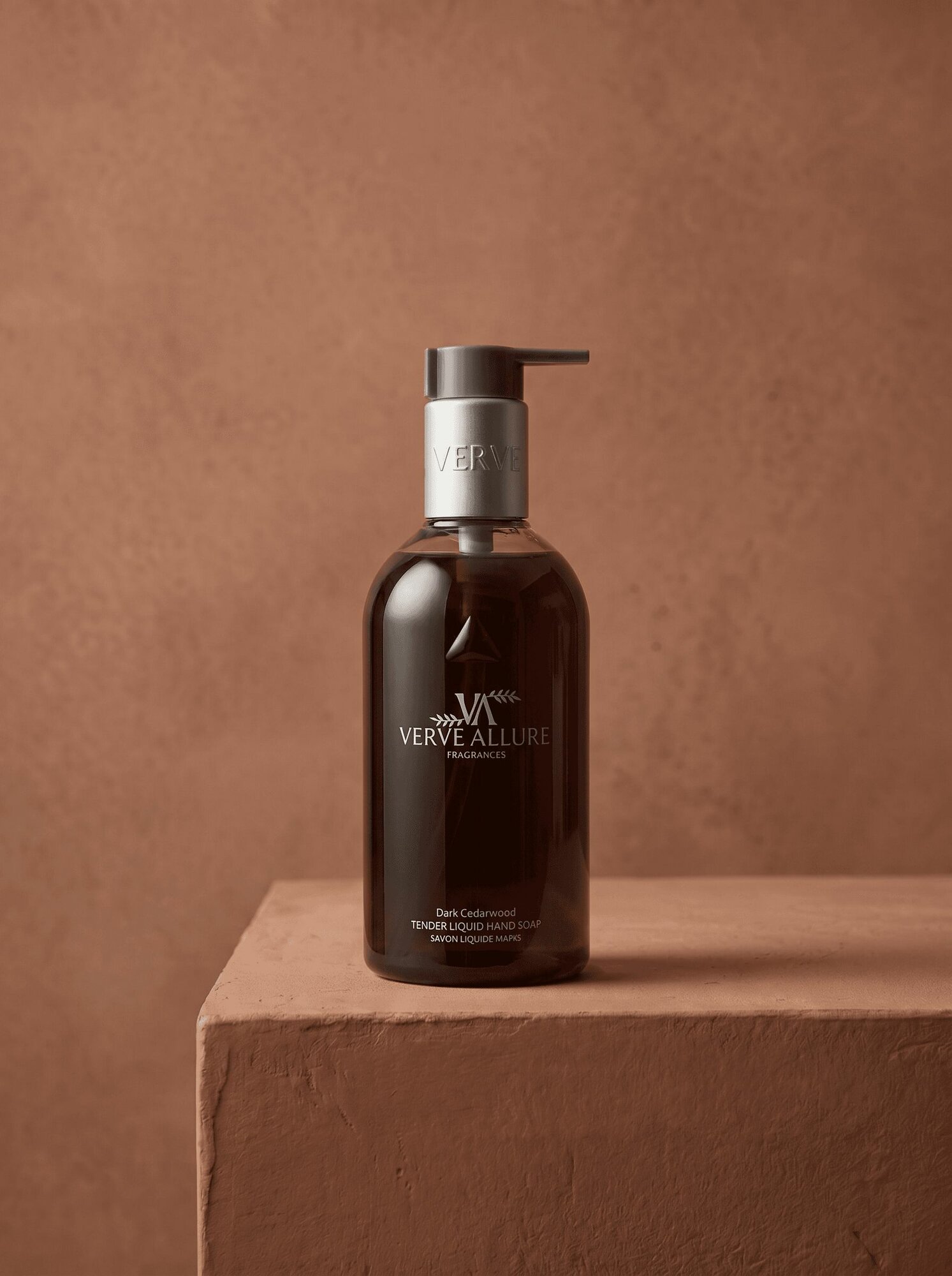 Жидкое Мыло для Рук Dark Cedarwood 300 мл.