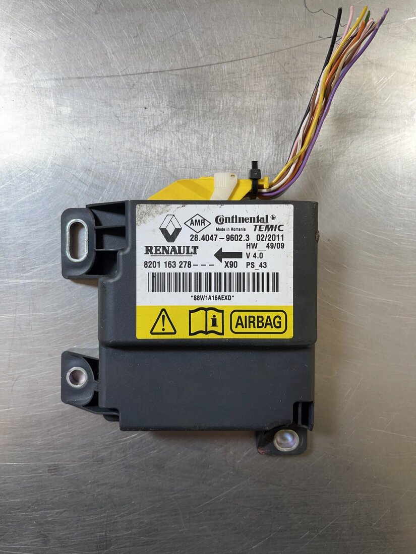 Блок управления Air Bag RENAULT Sandero 2009 2014 8201163278