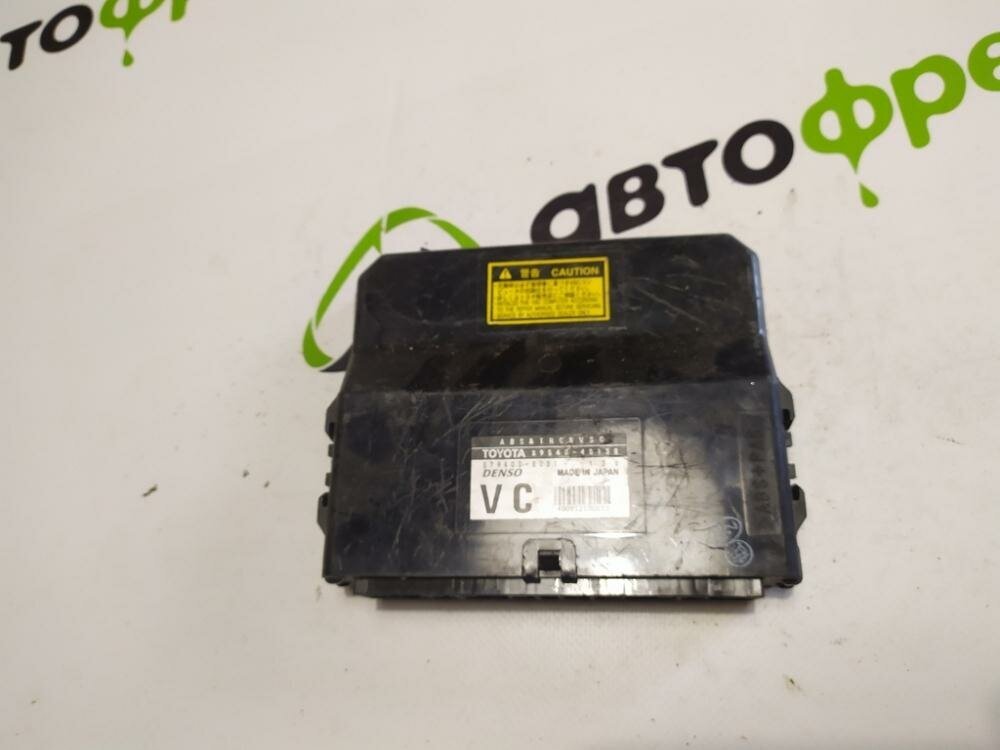 Блок управления abs LEXUS RX 1998 2003 8954048130