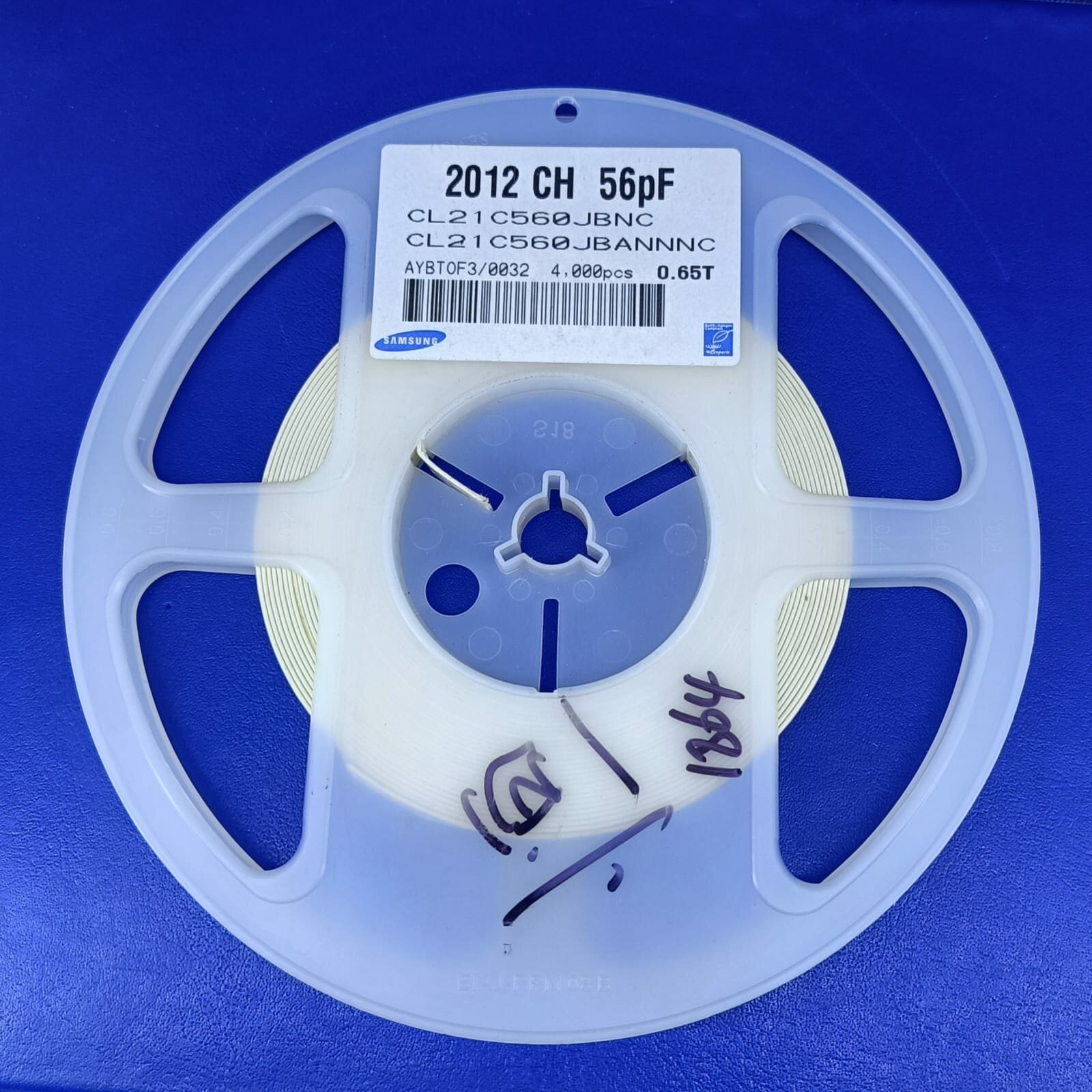 20 штук SMD конденсатор 0805 / 2012C 56J/56 пФ (арт.64373)