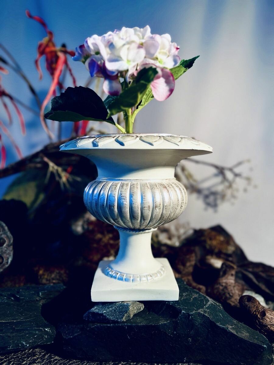 Ваза Ajourele "VINTAGE", искусственный камень, настольная, 23 см, кремовая