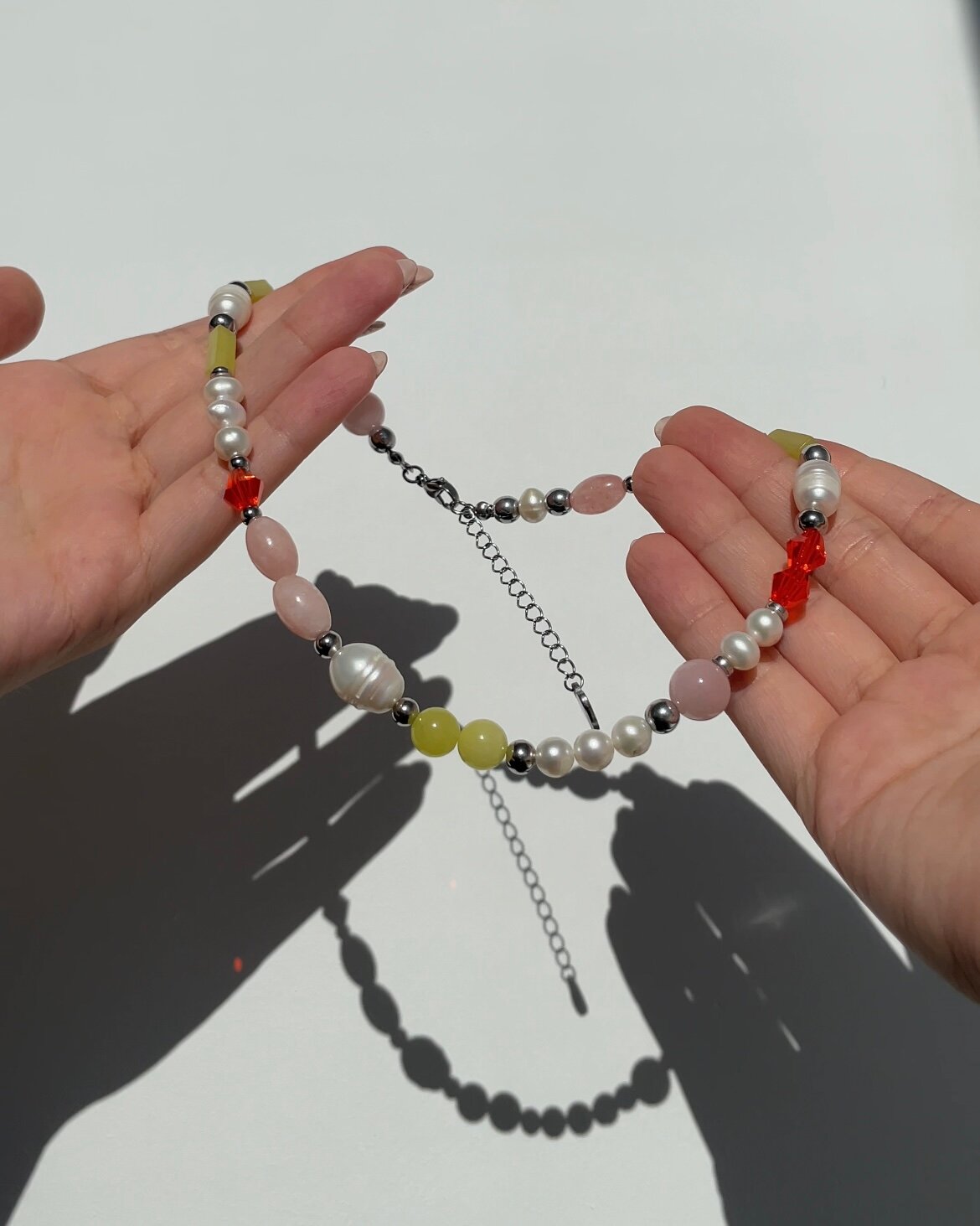 Чокер, нефрит, гематит, стекло, жемчуг культивированный