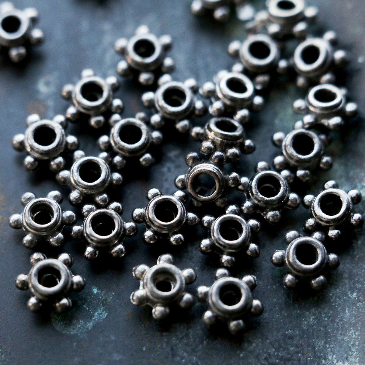 Разделитель для бусин ок. 90 шт. / спейсер, цвет черный, 5x3 мм