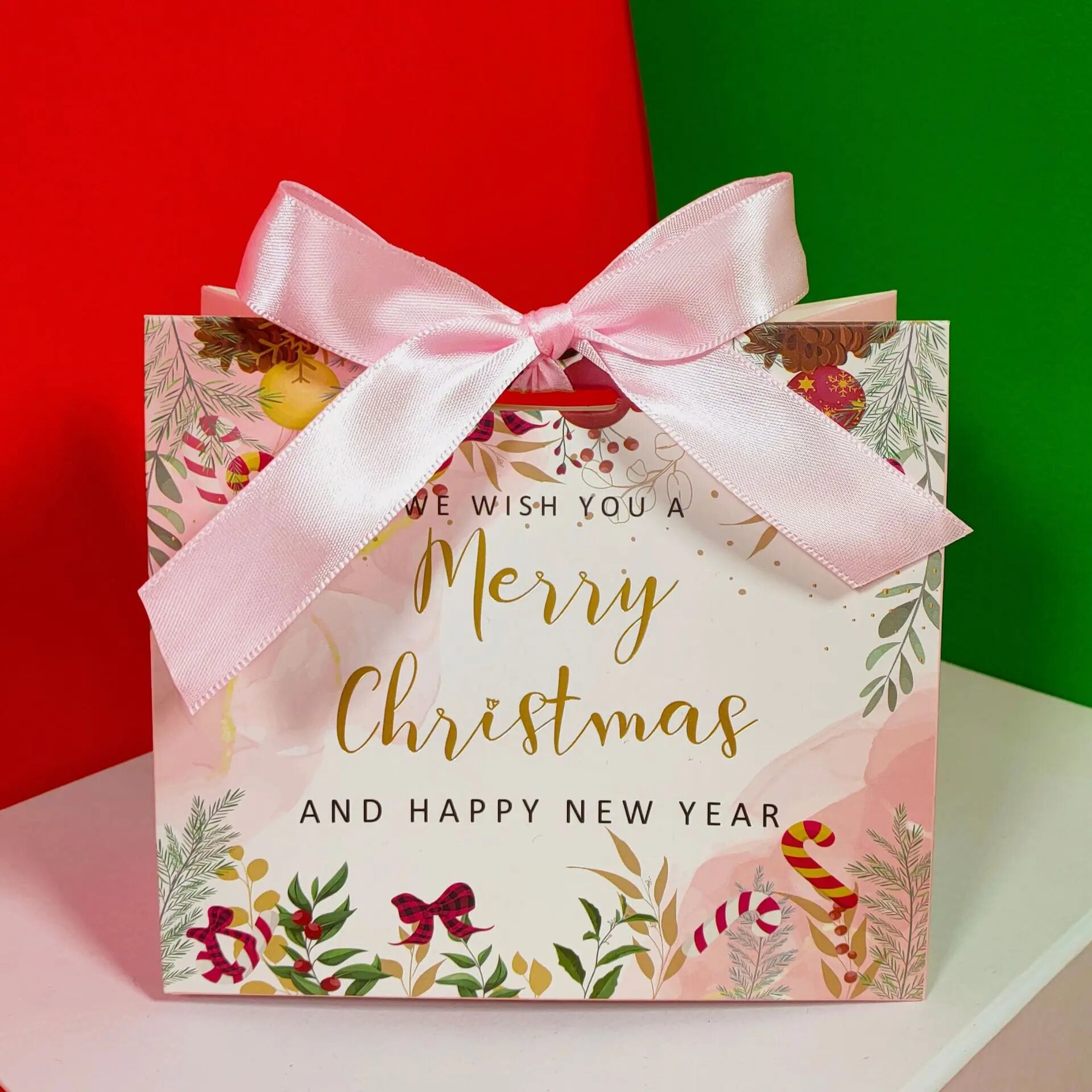 Рождественские подарочные пакеты с прозрачным окном A-Pink