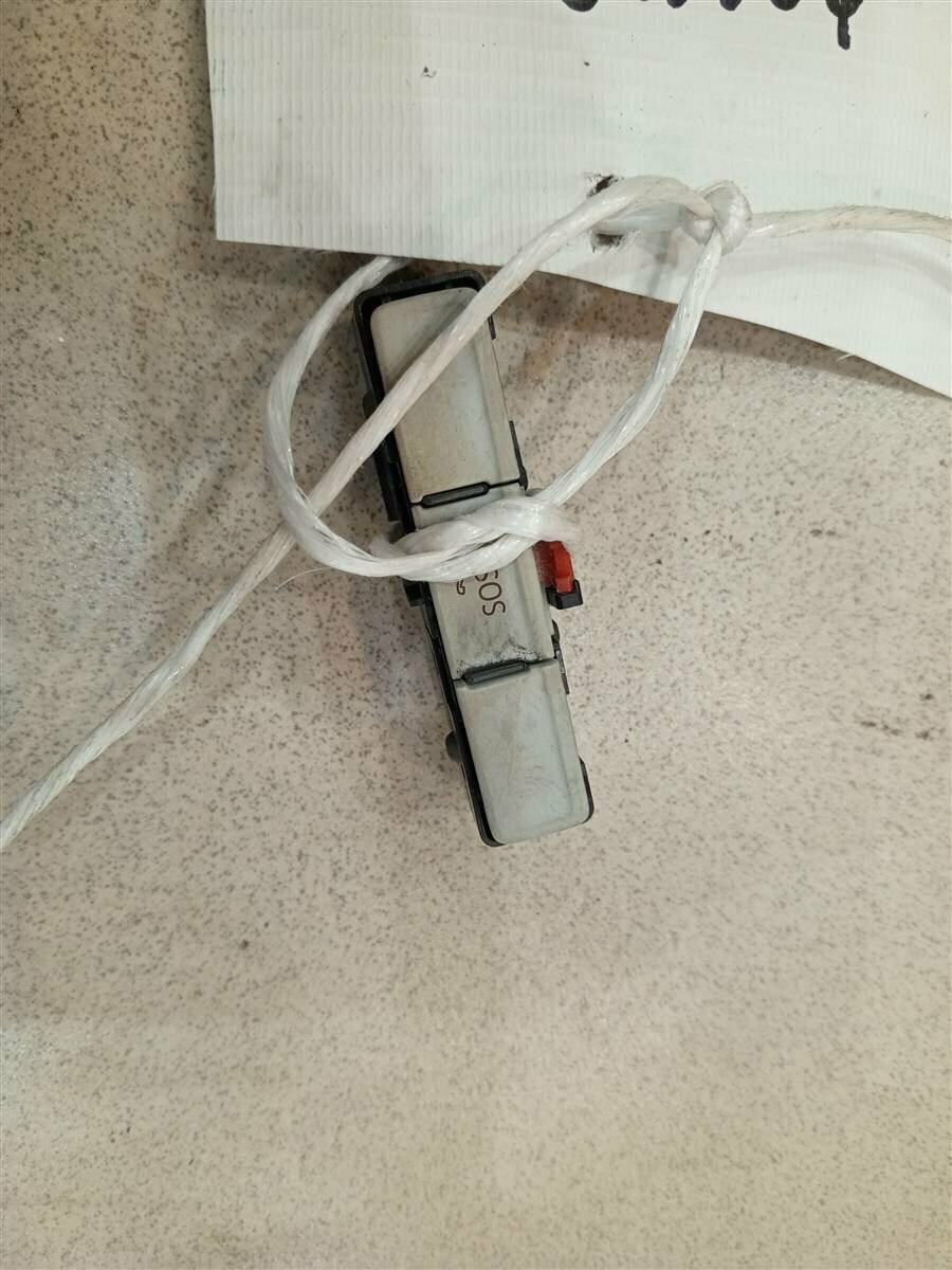 Кнопка многофункциональная от Skoda Rapid 2012>