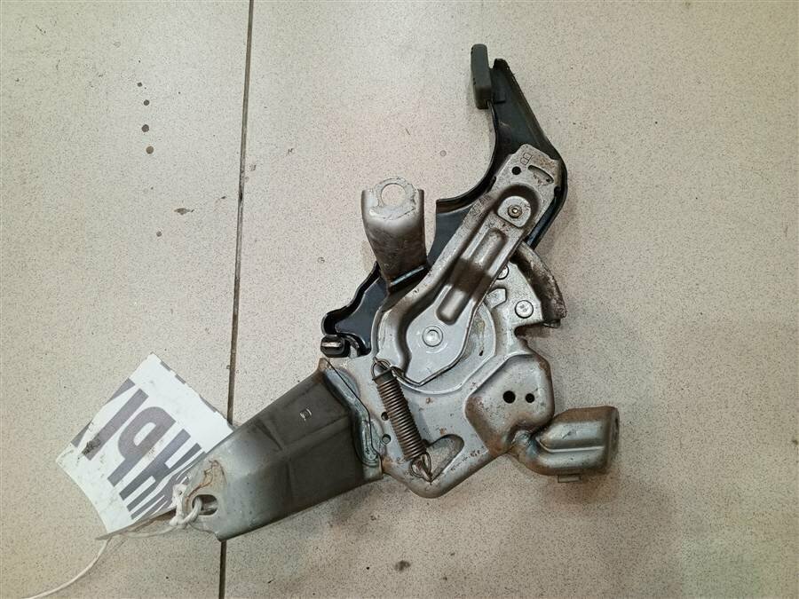 Педаль стояночного тормоза от Toyota Camry XV40 2006-2011