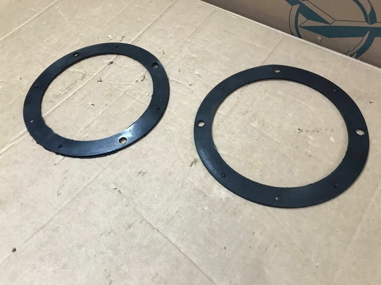 Уплотнитель фары УАЗ 469 Хантер 3151, 452 Буханка, 2206, 3741, 3303, 3909