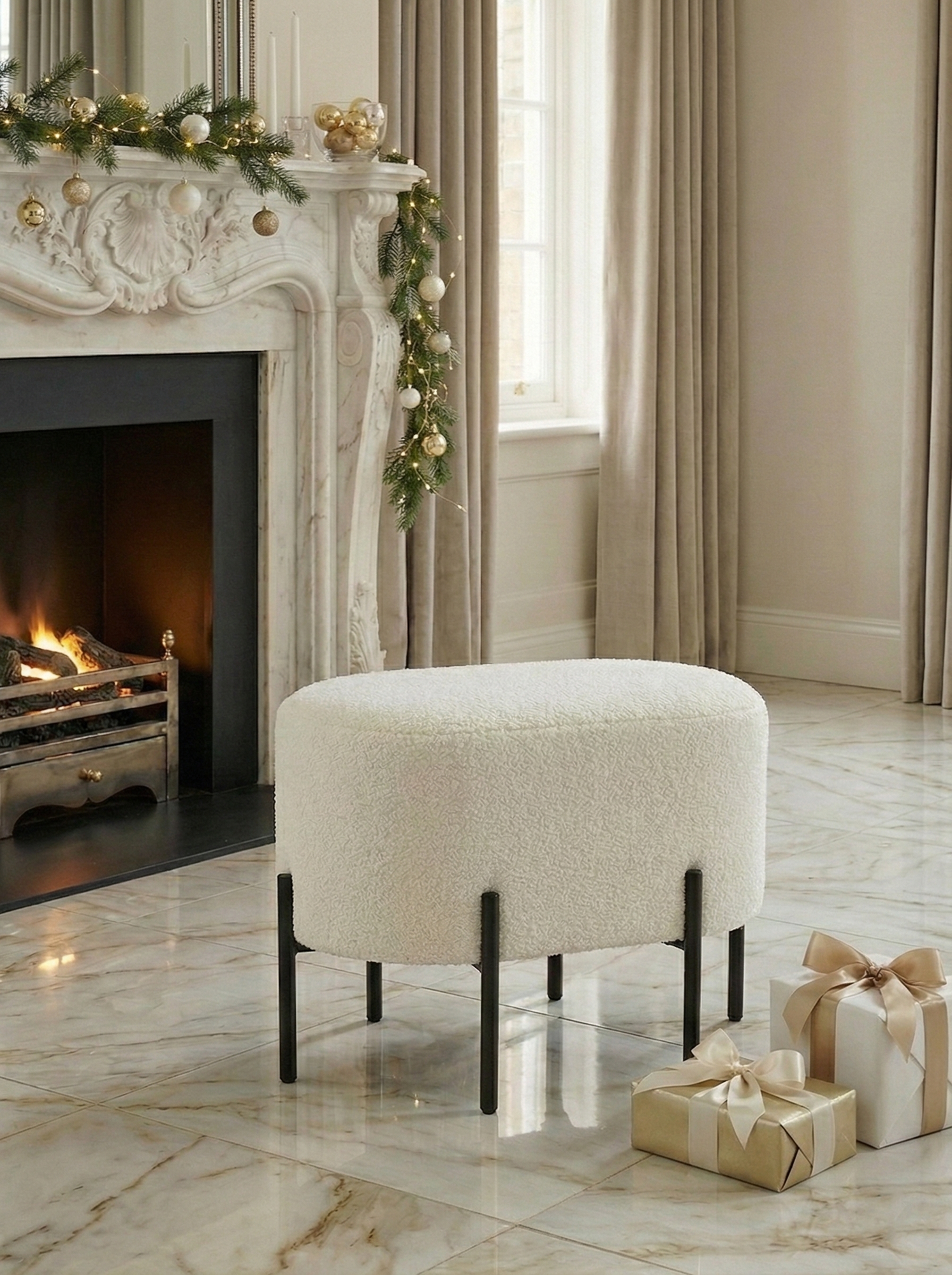 Банкетка для туалетного столика, пуф дизайнерский в гостиную, спальню с ножками с черным покрытием, овальный 58х42x32, Барашек (букле) Бежевый