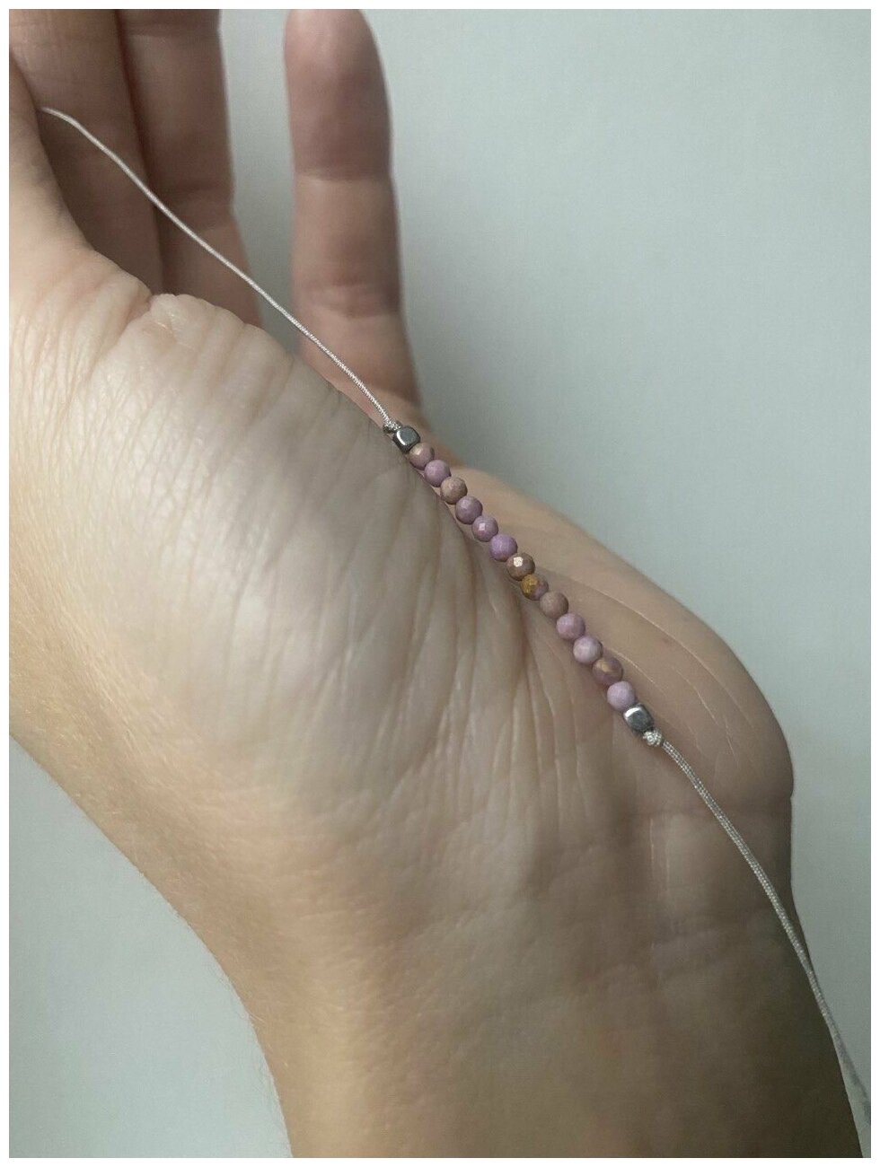 Жесткий браслет