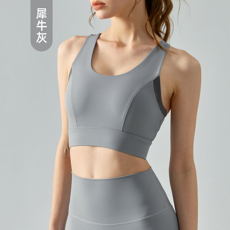 Топ спортивный