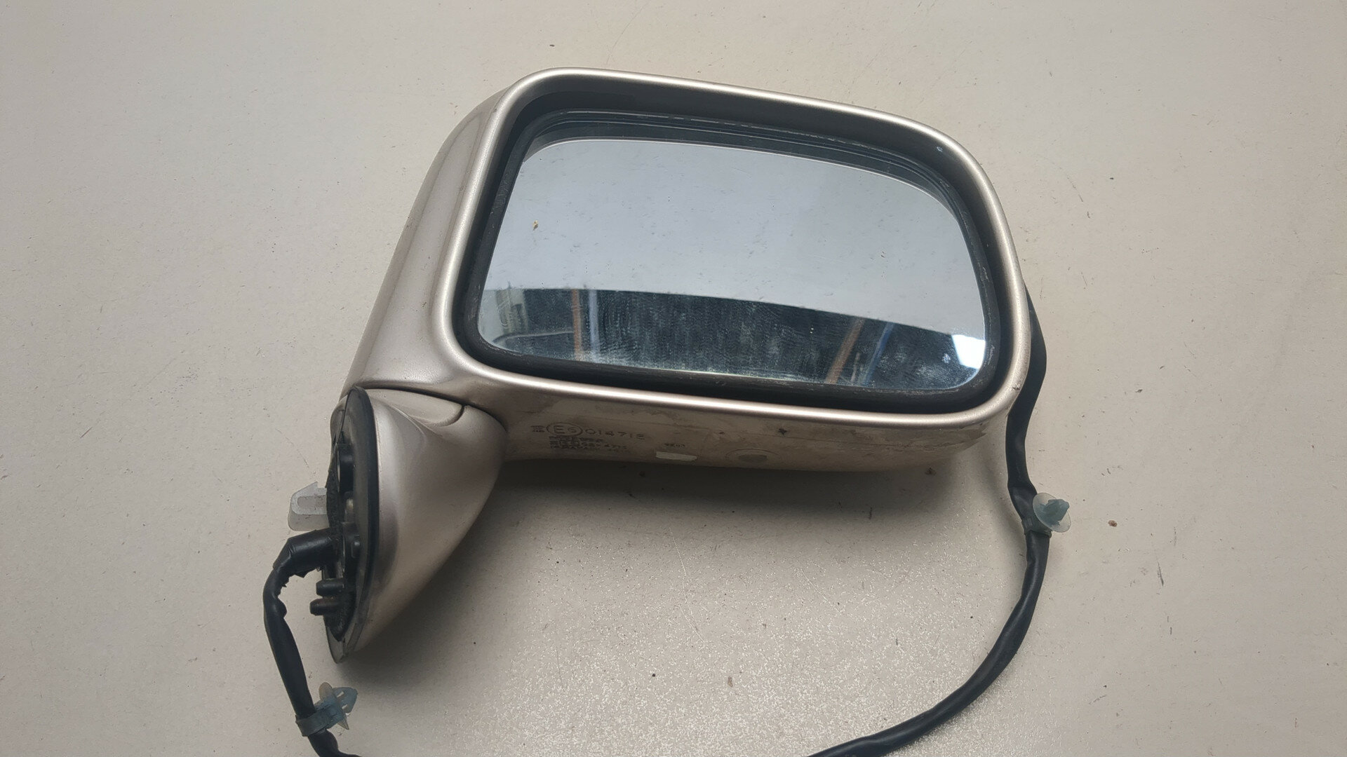 Зеркало боковое правое Honda Shuttle Б/У