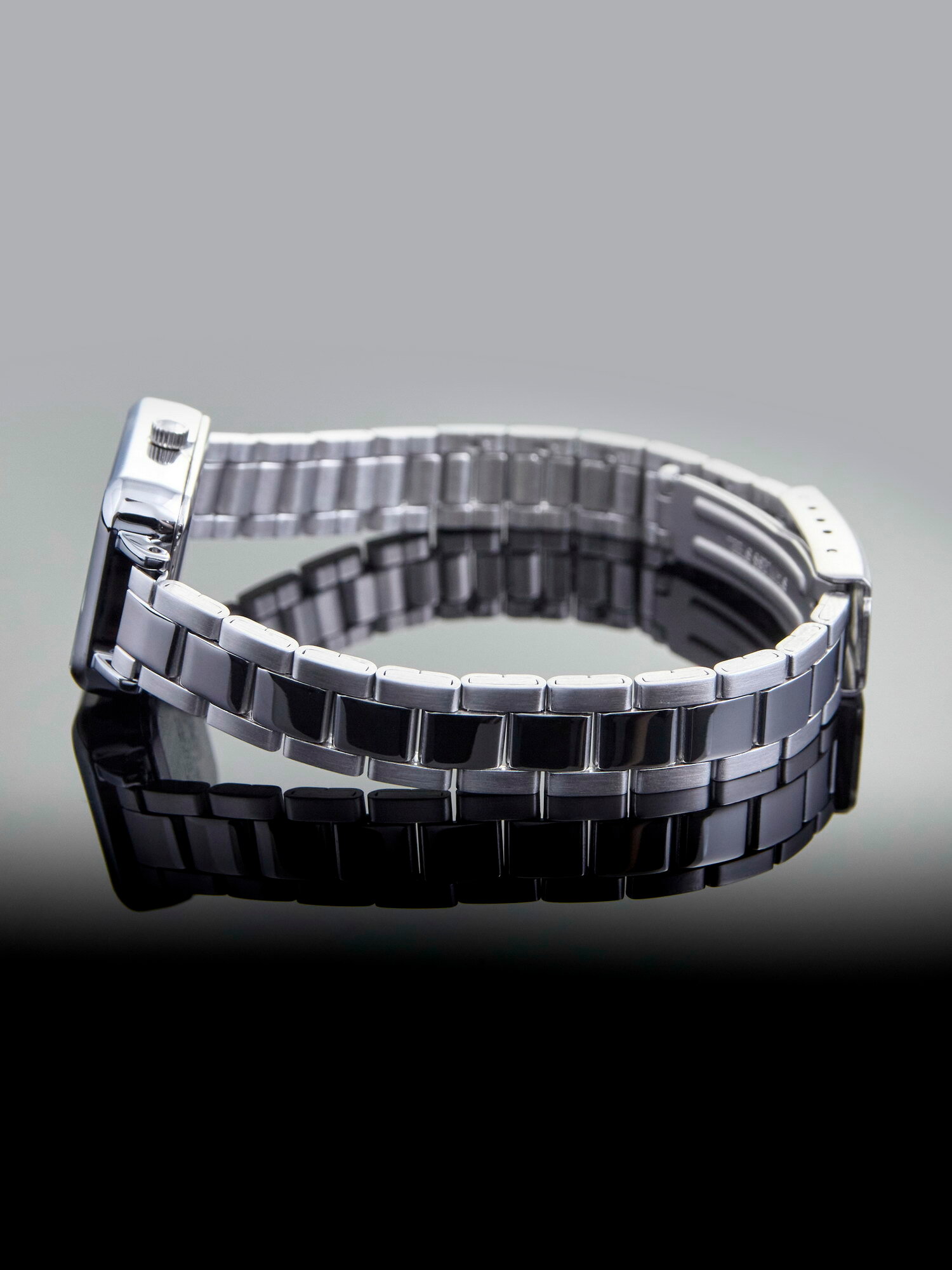 Наручные часы CASIO Классика, хром — фото 1