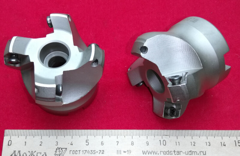 Фреза корпусная d50 торцевая 45° с мех. креплением (KM12-50-22-4T) под пластины sekt