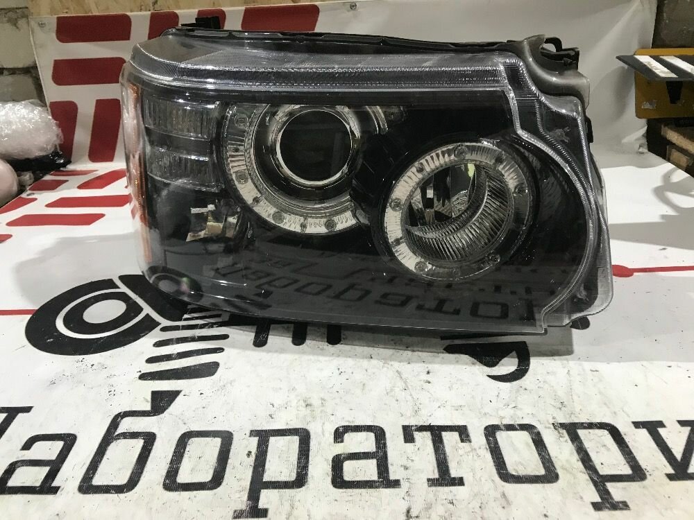 Фара правая Land Rover Range Rover Sport I рестайлинг (2009—2013) LR030754