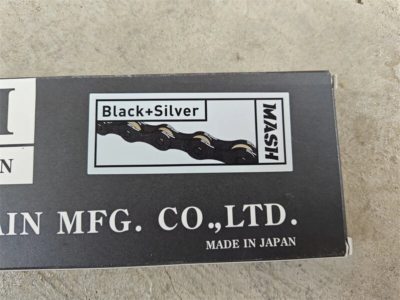 Цепь велосипедная IZUMI JET 1/2*1/8*100л mash black silver