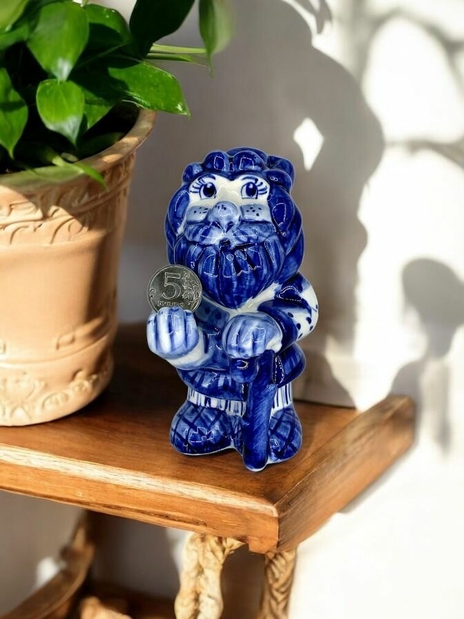 Фарфоровая статуэтка интерьерная "Домовой" 15 см гжель ручная работа