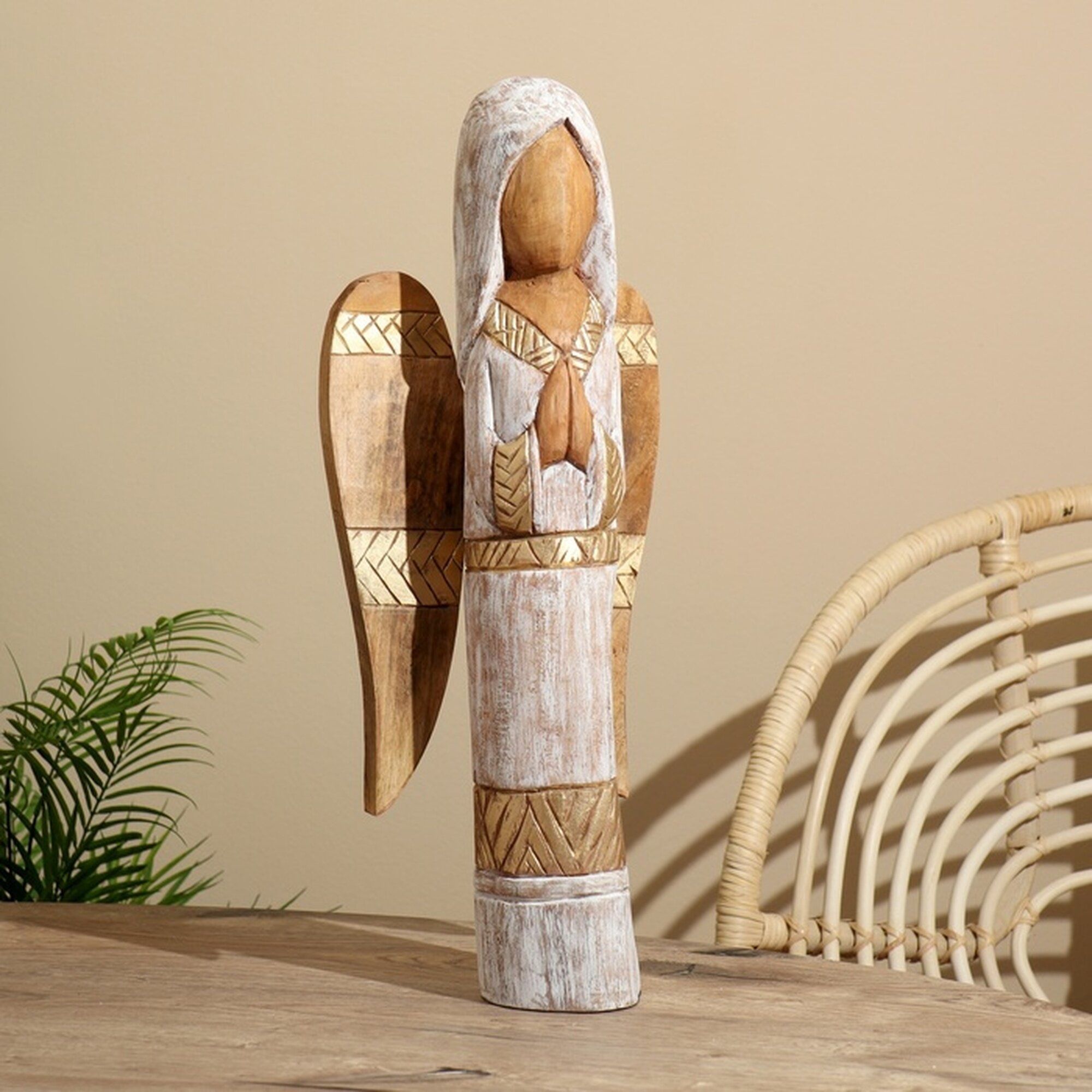 Статуэтка Сима-ленд «Ангел», дерево, бежево-белая, 24 см × 13 см × 54 см