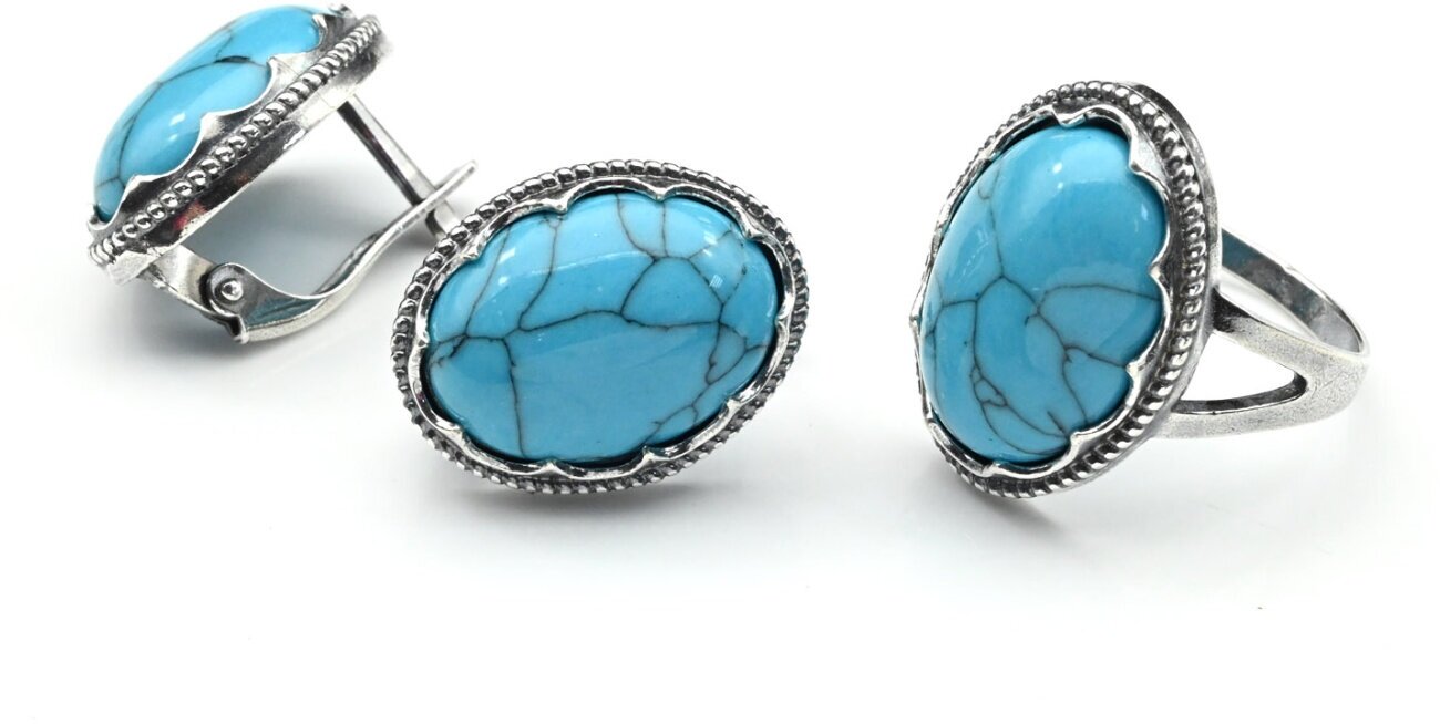 Комплект бижутерии: кольцо, серьги, бирюза