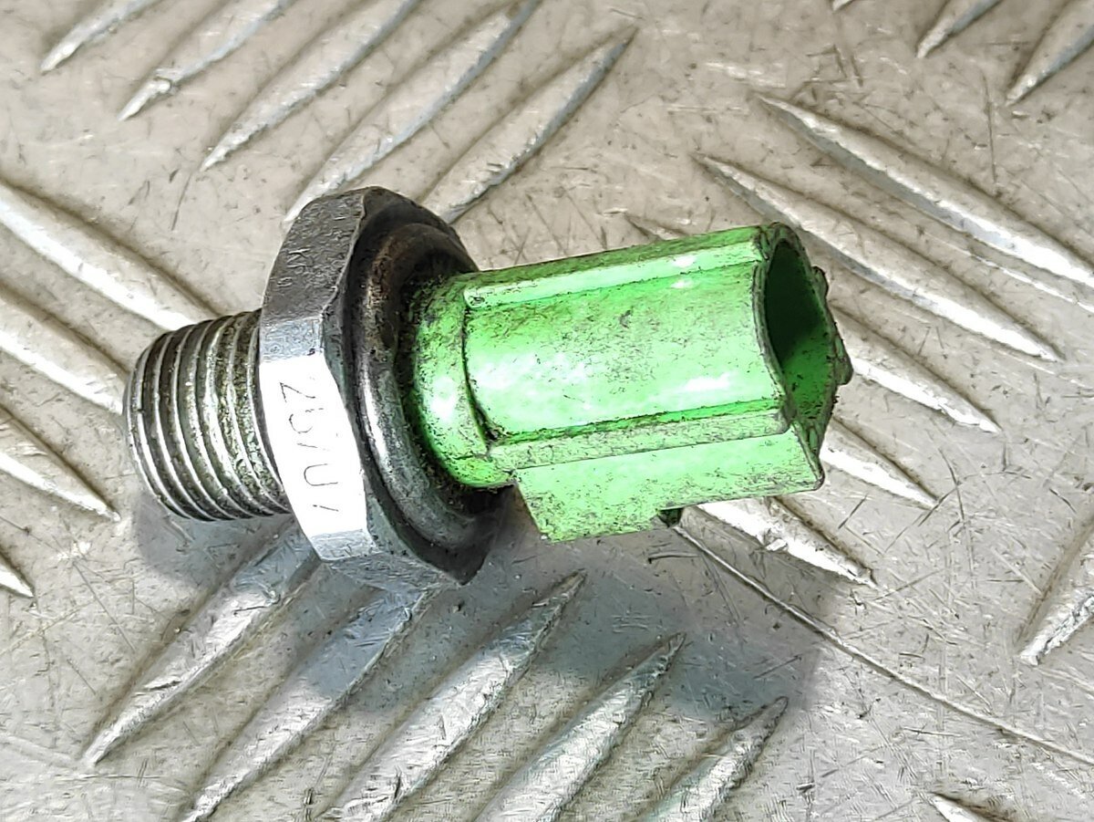 Датчик давления масла FORD Focus 1998-2005 3M519278AB