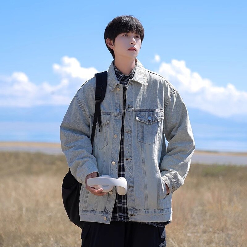 Куртка джинсовая