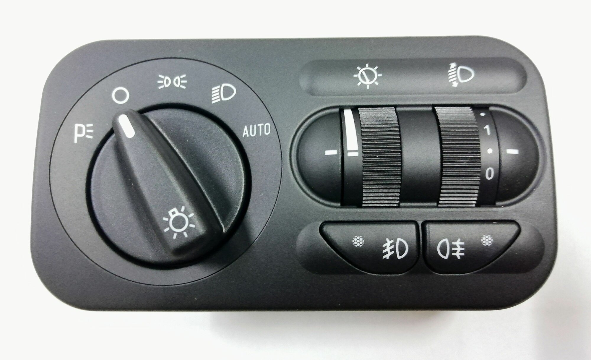 Модуль управления светотехникой Уаз Патриот АВАР г. Псков /142.3769-01/3163-00-3769600-01