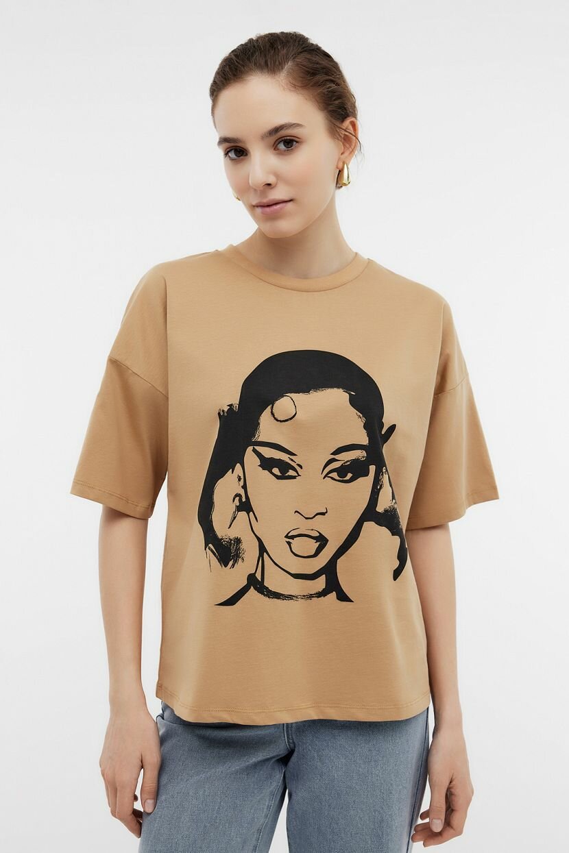 Футболка B2324003