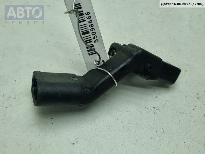 Датчик положения коленвала Volkswagen Golf-5