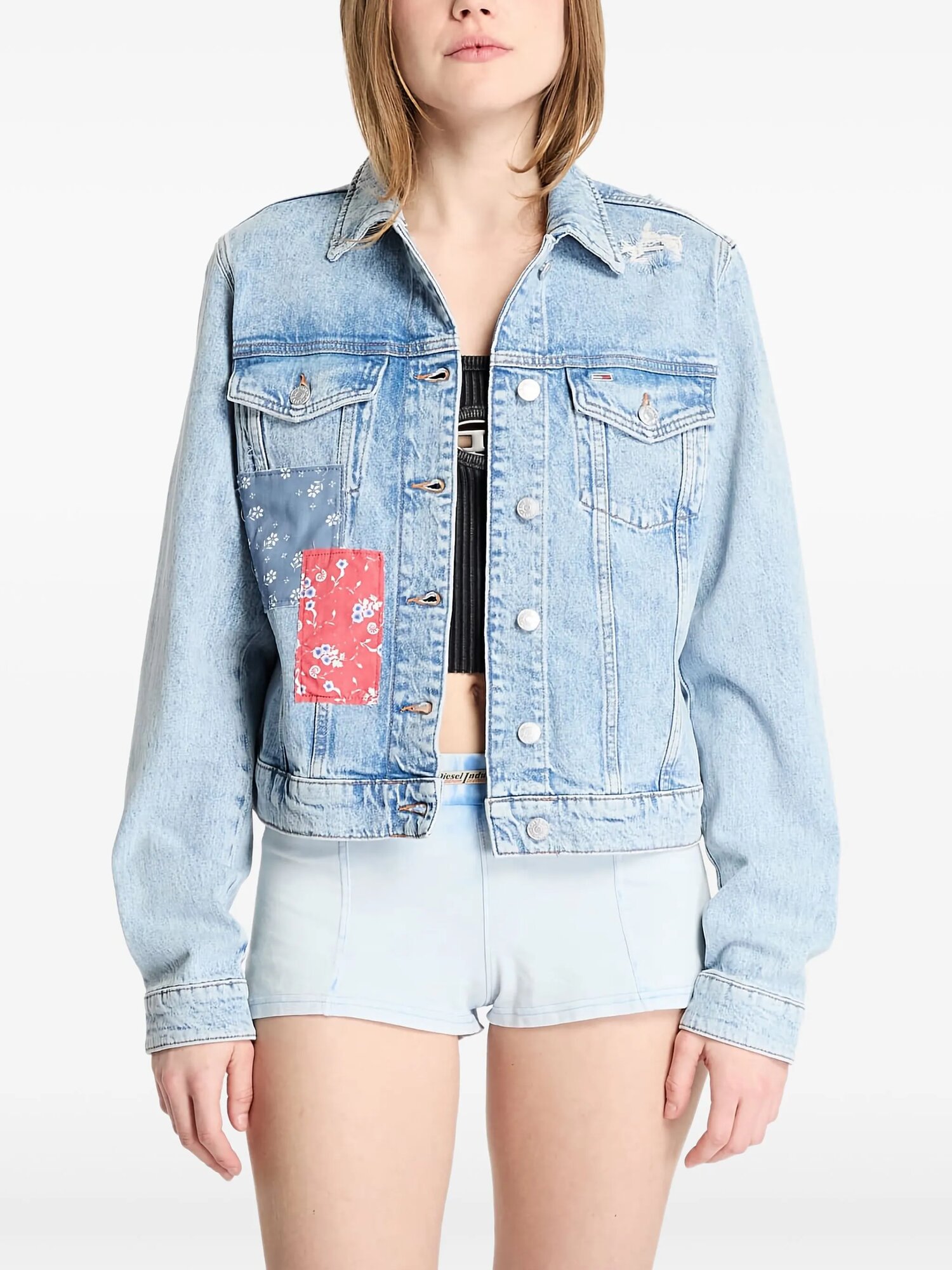 Куртка джинсовая