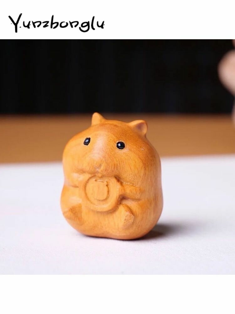 Yunzhonglu Статуэтка хомяка, Натуральная древесина, Туя восточная, Резьба по дереву