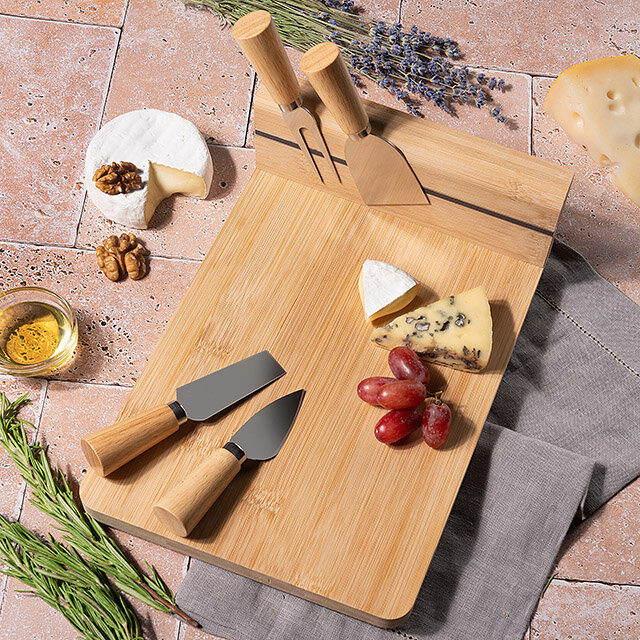 Набор для сыра Неаполитана: доска + 4 ножа, 30*20 см, Koopman, 784200650