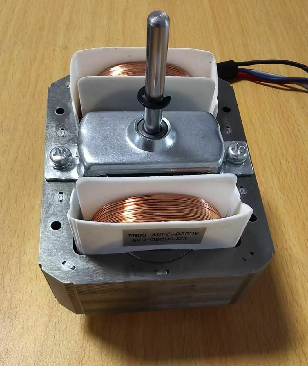 Аксессуар для вытяжки . f