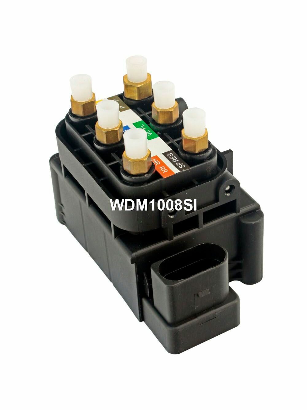 Блок клапанов пневмоподвески Mercedes S W222 C W205