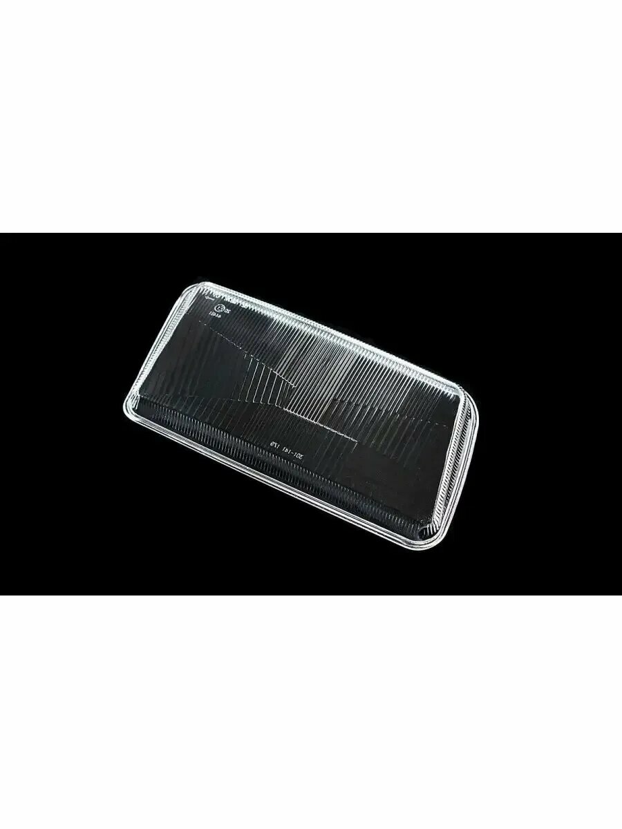 Стекло Фары правое Audi 80(B4) 1991-1996