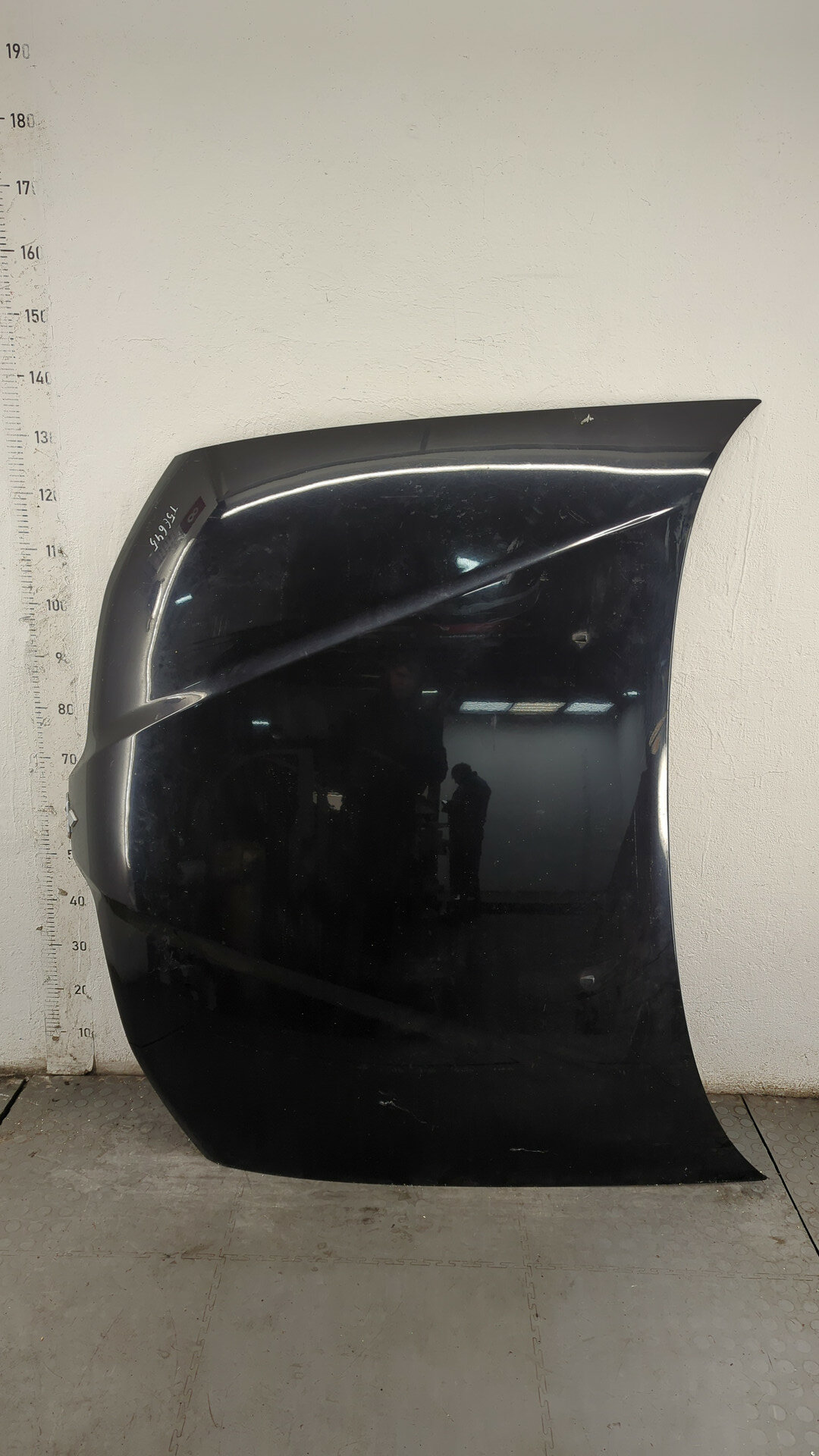 Капот Mitsubishi Carisma Б/У