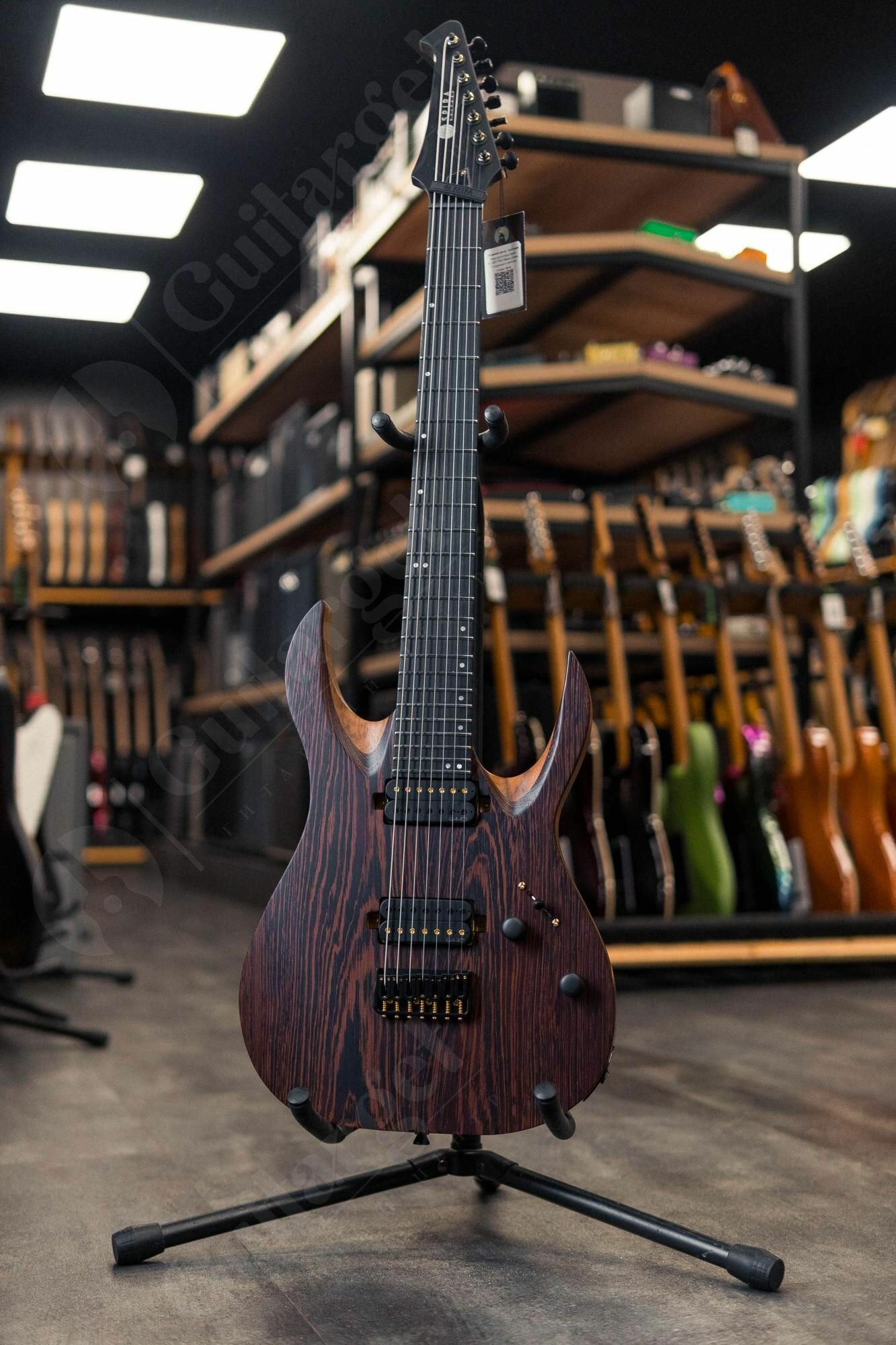 Электрогитара Spira S-1007 PRO Black Limba 7-струнная с чехлом
