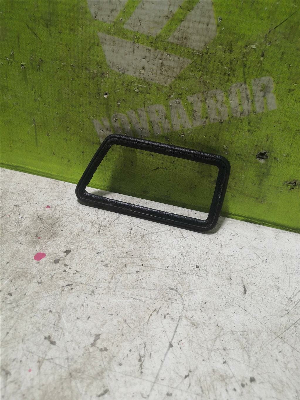 Накладка декоративная VW Golf 2 Jetta 2 83-92